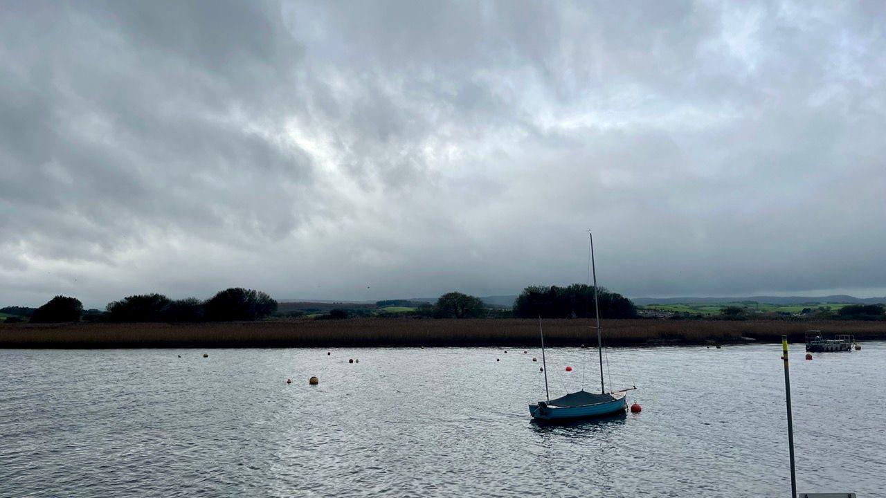 Exe estuary takeover plan sparks fears of new charges - BBC News