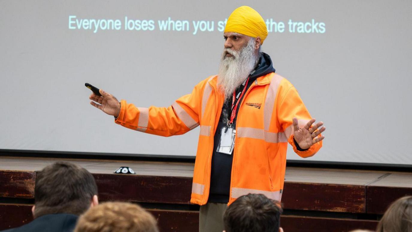 Wolverhampton rail manager honoured for safety and charity work - BBC News