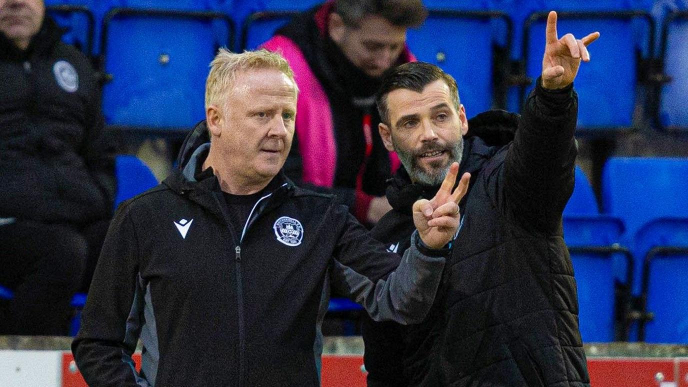 'No real change' with Motherwell boss Kettlewell in stands - BBC Sport