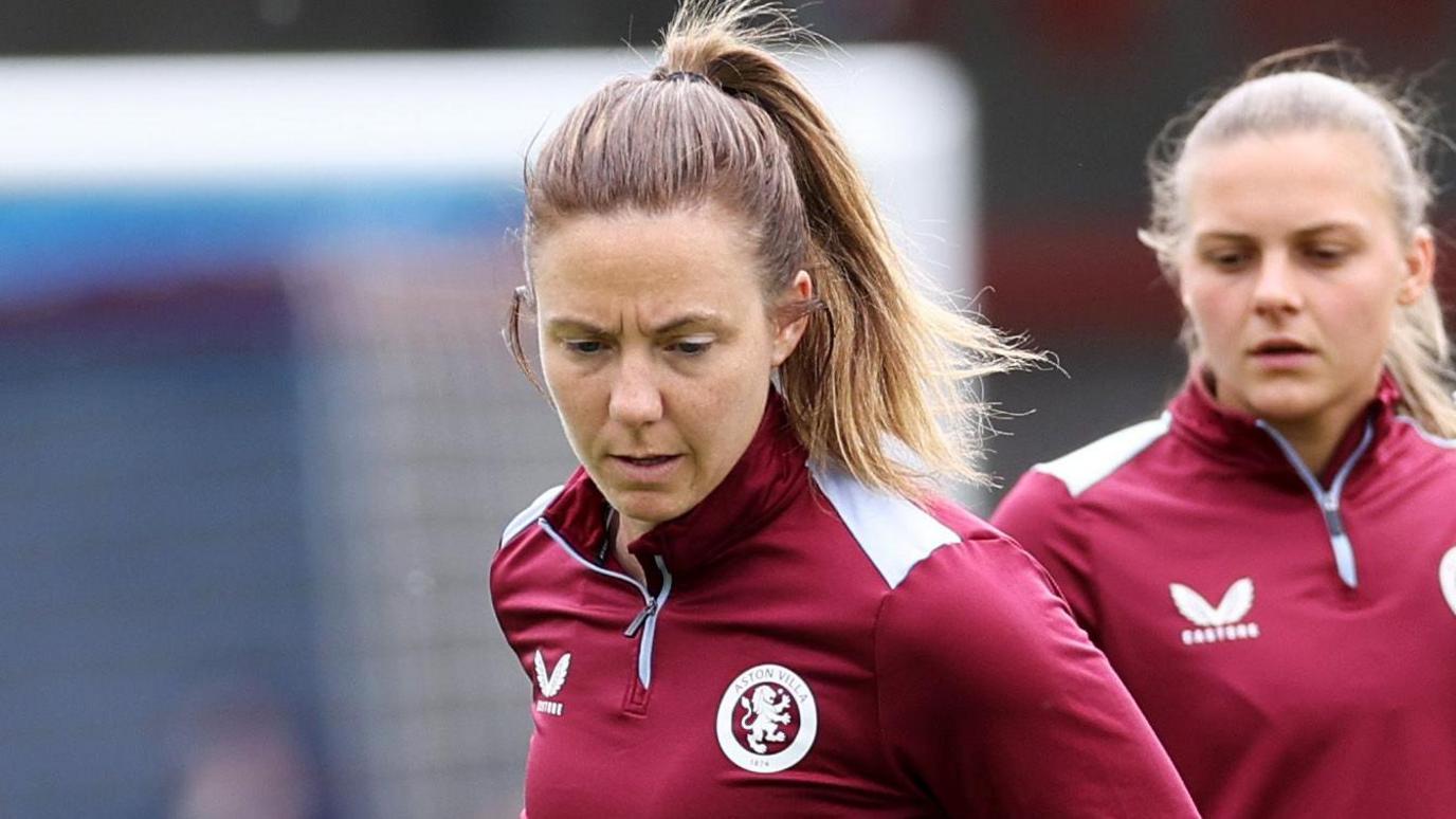 Rachel Corsie: Aston Villa captain out for eight weeks after knee ...