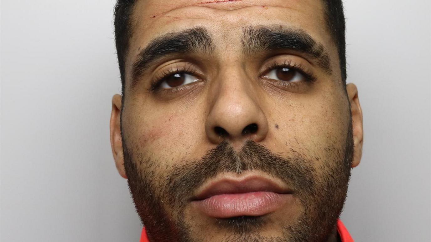Man jailed for Castleford rape and controlling behaviour - BBC News