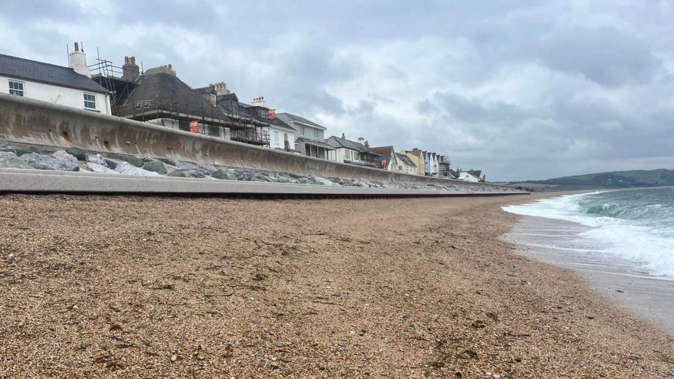 Wind-returned shingle to Devon beach will 'take power from waves' - BBC ...