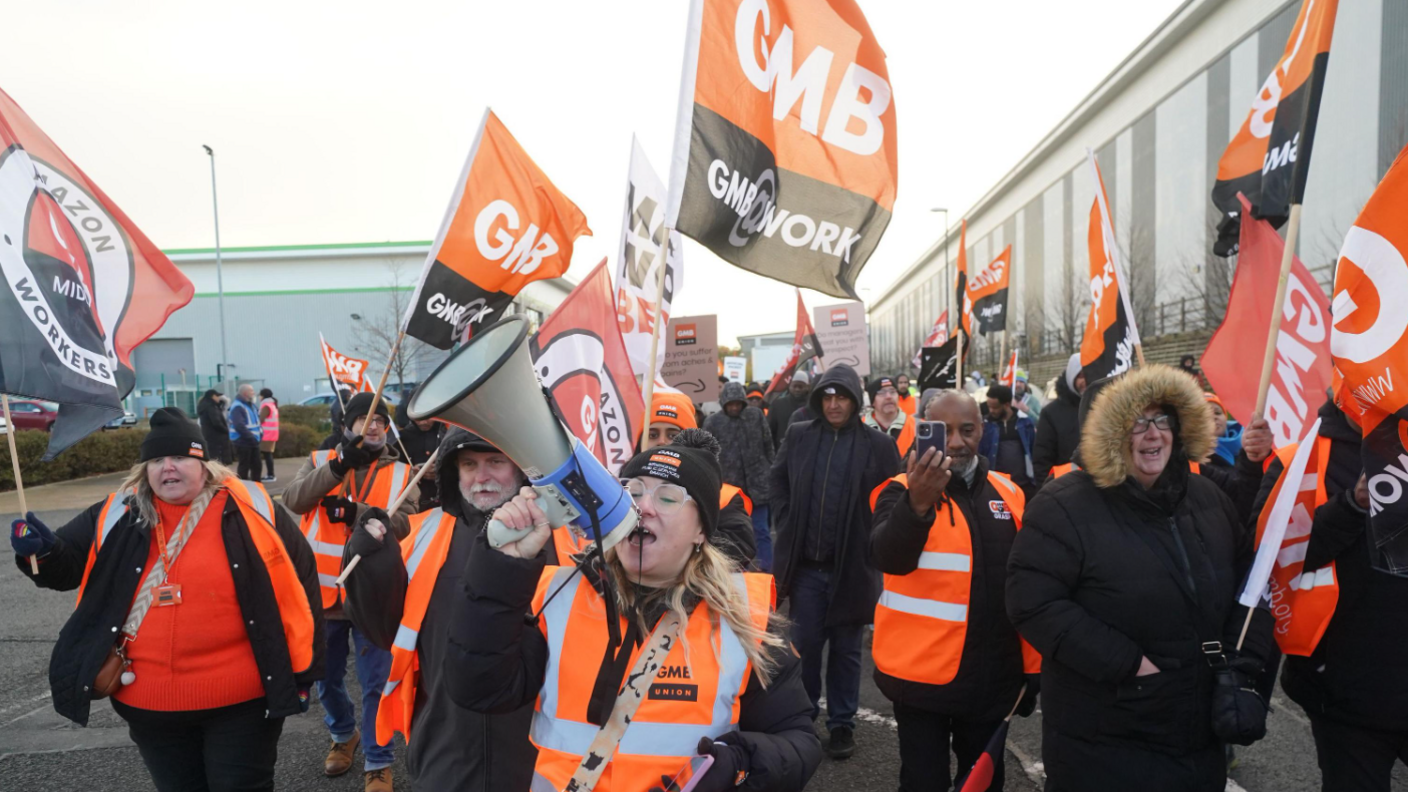 'More sign up' after union open Coventry council equal pay claims - BBC ...