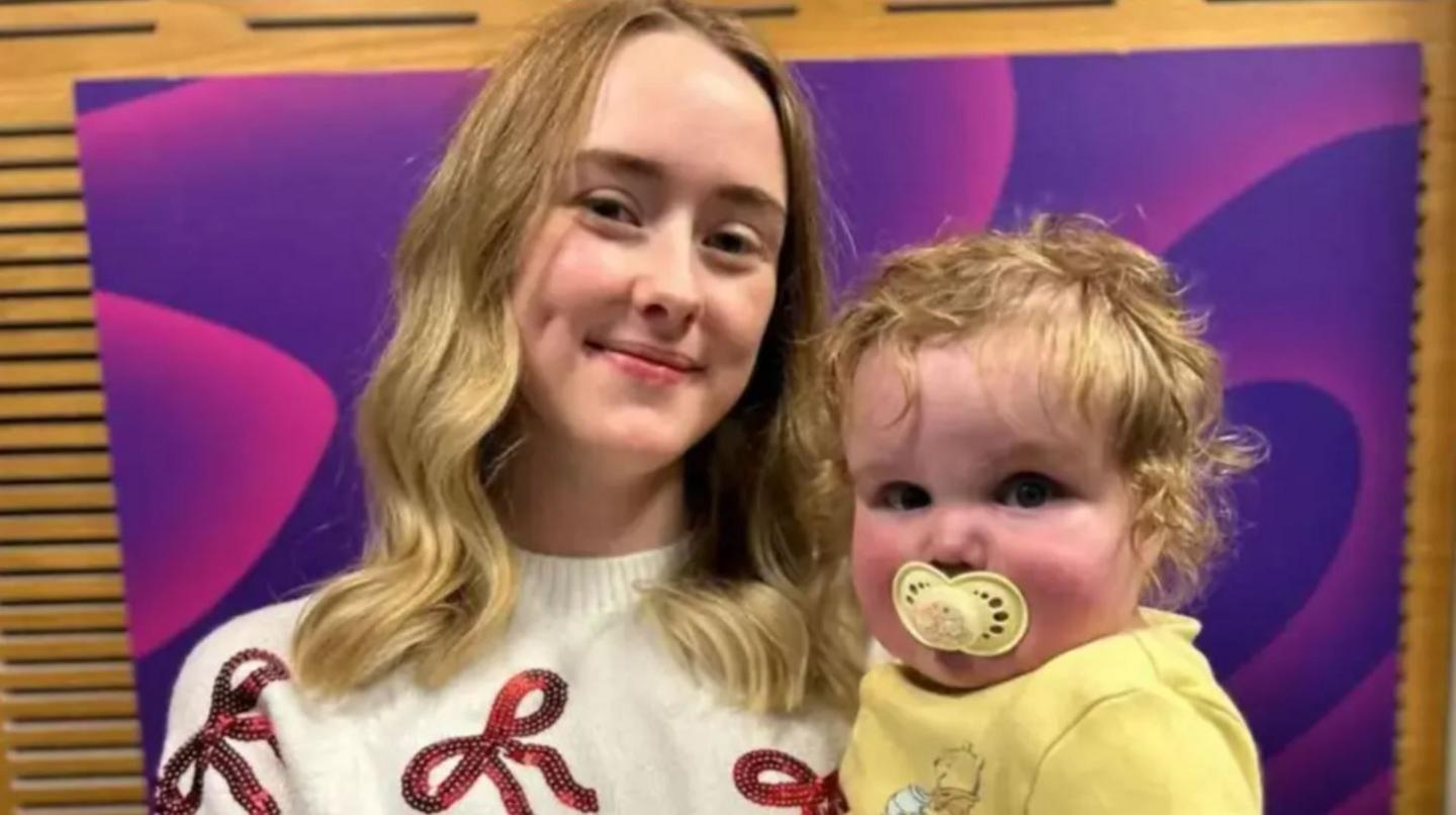 Shropshire toddler's mum feels 'hope' after US heart operation - BBC News