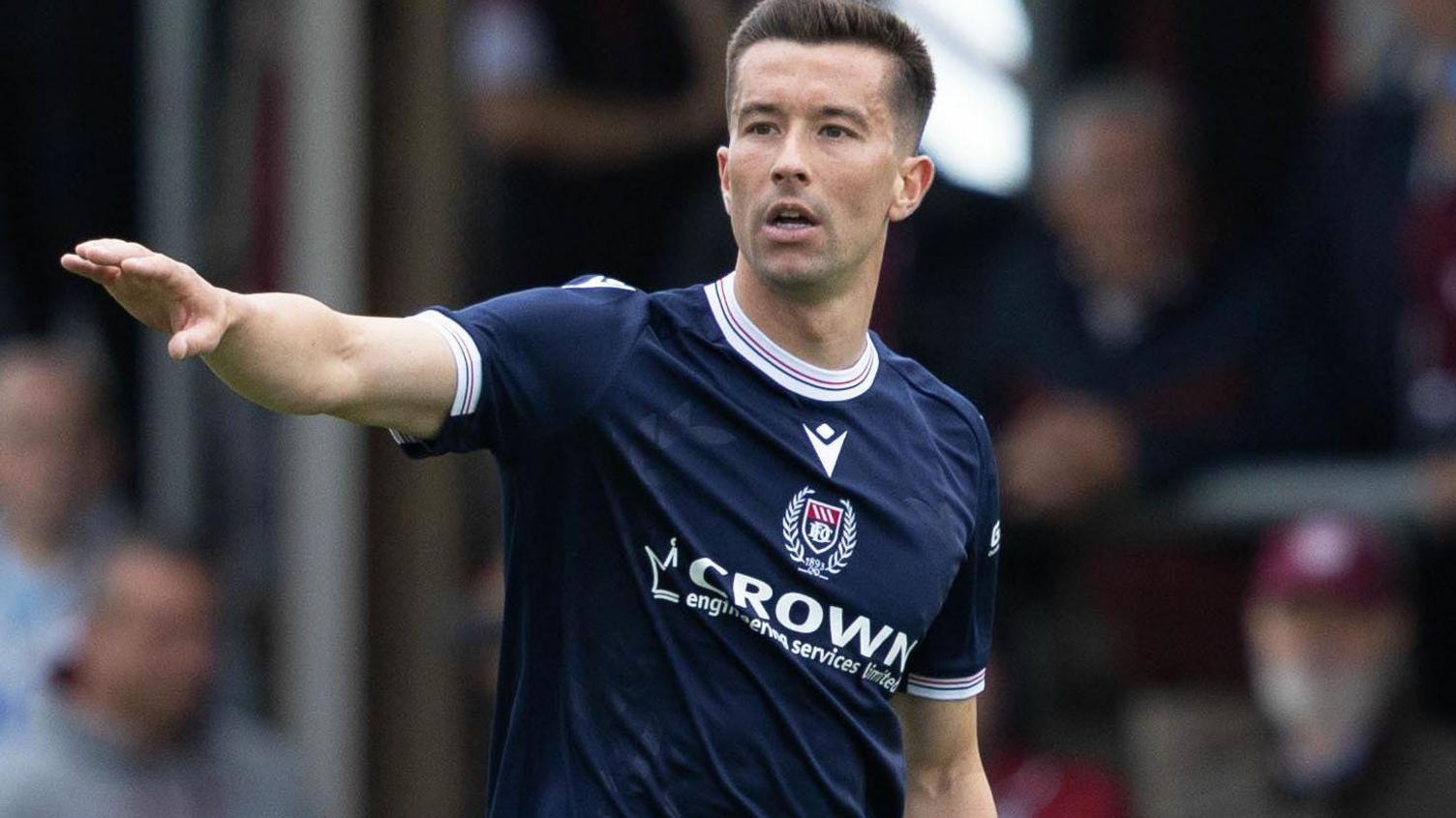 'Tremendous servant' Cammy Kerr departs Dundee - BBC Sport