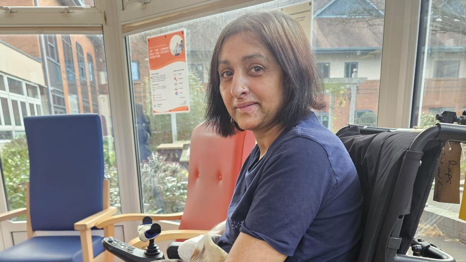 Sepsis warning after Penn woman's quadruple amputation - BBC News