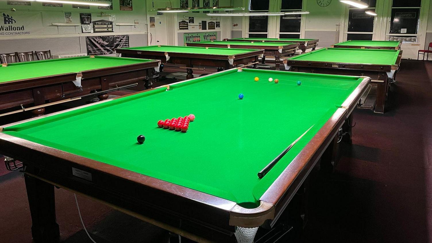 Campaign launched to save popular Tunbridge Wells snooker club - BBC News