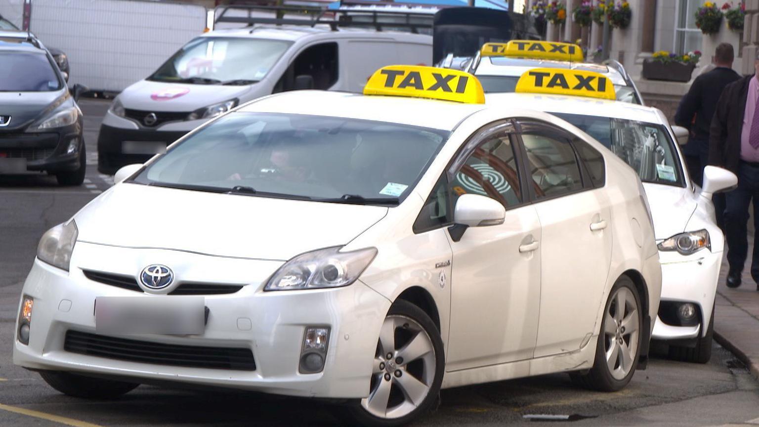 Jersey taxi prices 'ridiculous' and 'expensive', islanders say - BBC News