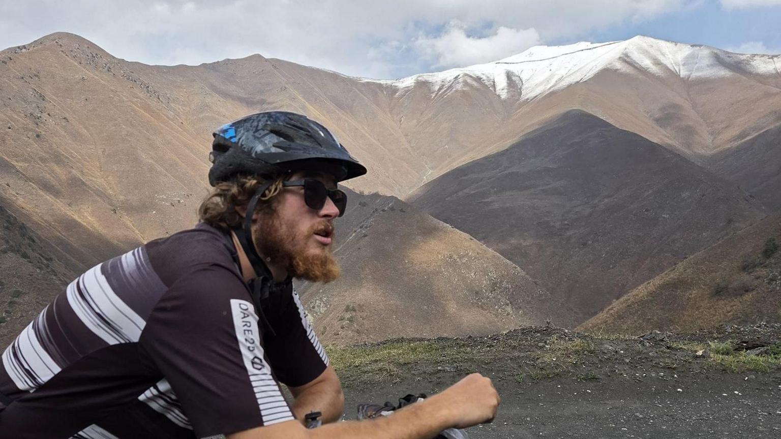 Cheshire cyclist's 'eventful end' to UK to Thailand trip - BBC News