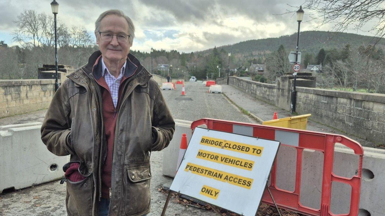 Repairs to Aberdeenshire bridge closed for two years put on hold - BBC News