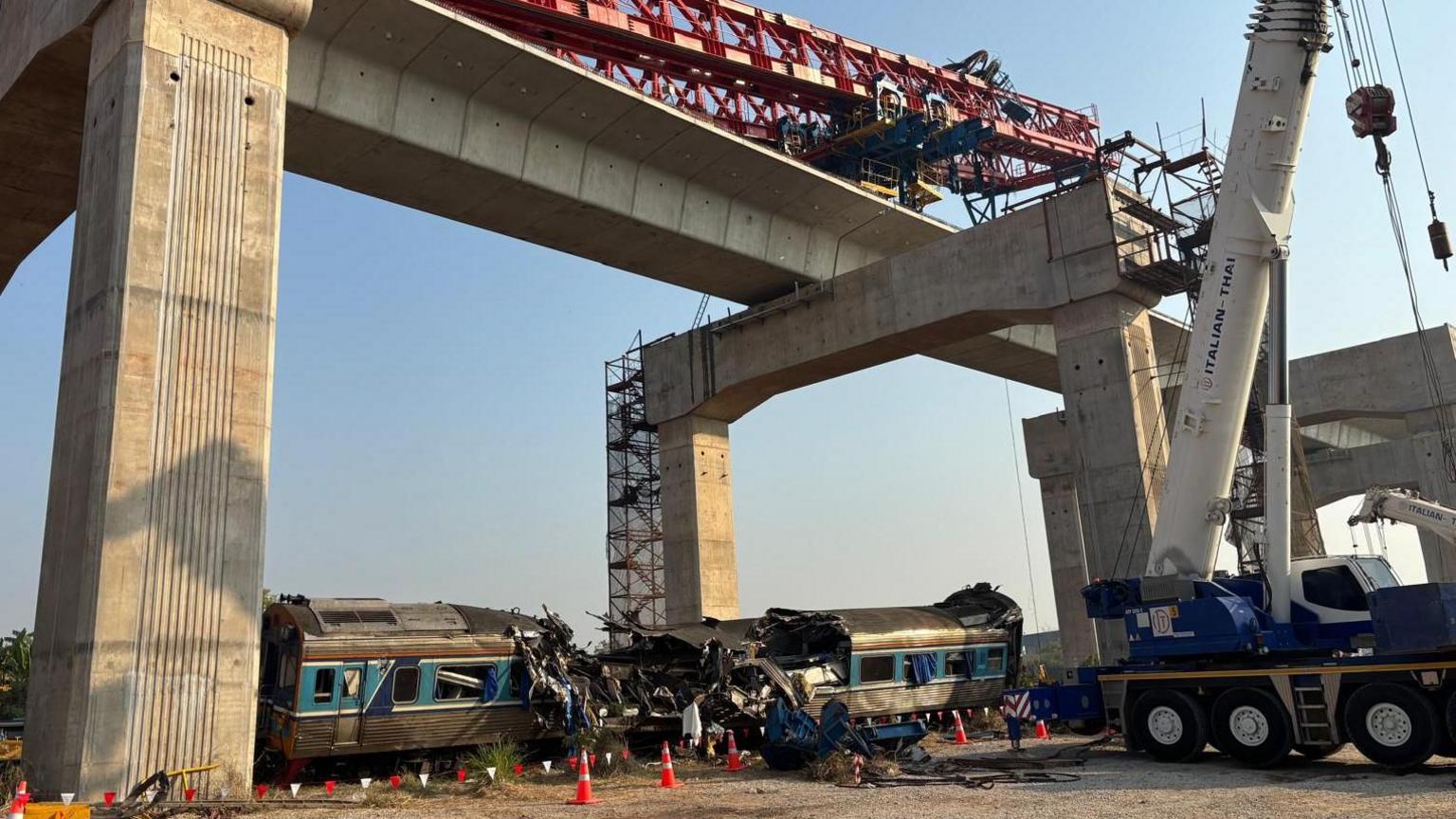 Thailand: Residents describe 'terrifying' carnage after crane falls on ...