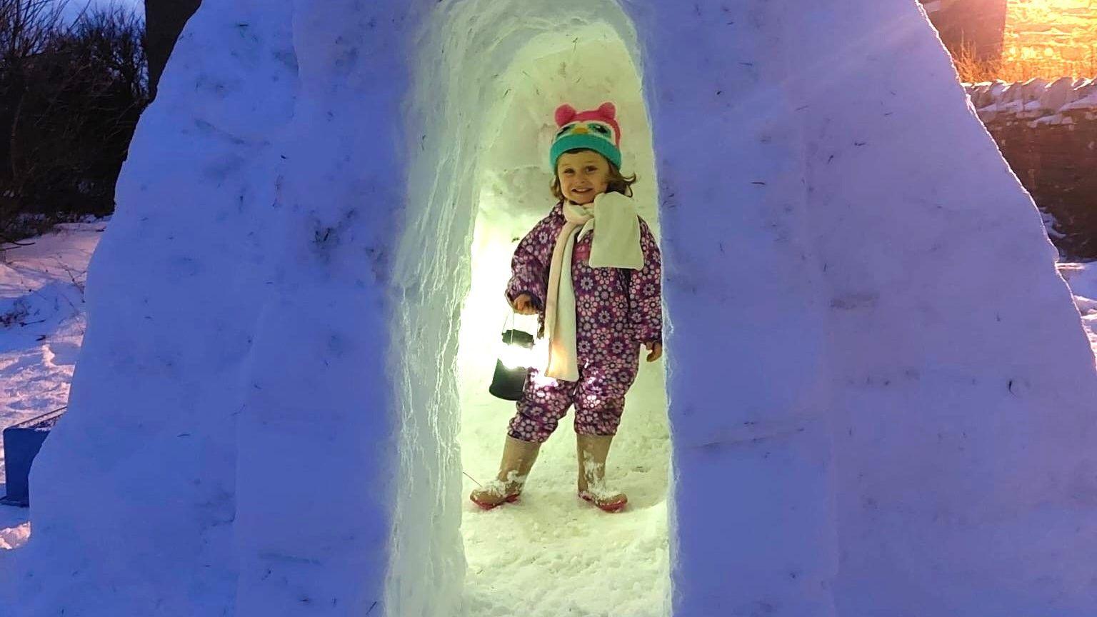 A heated igloo and snow rollers: Scotland makes the most of cold snap ...