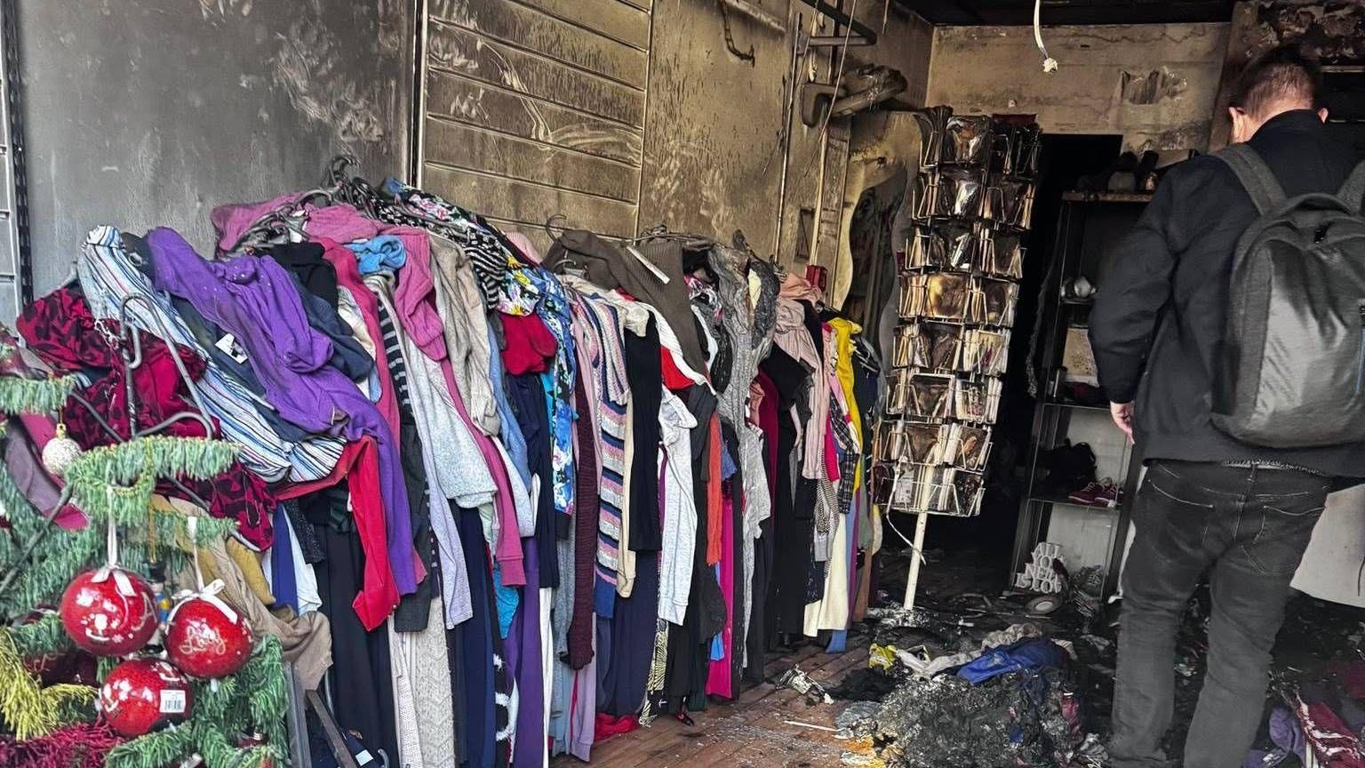 Man jailed after setting Ripley charity shop in fire - BBC News