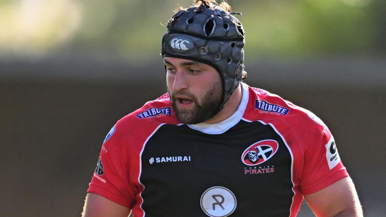 Alessandro Heaney: Cornish Pirates prop to leave in New Year - BBC Sport