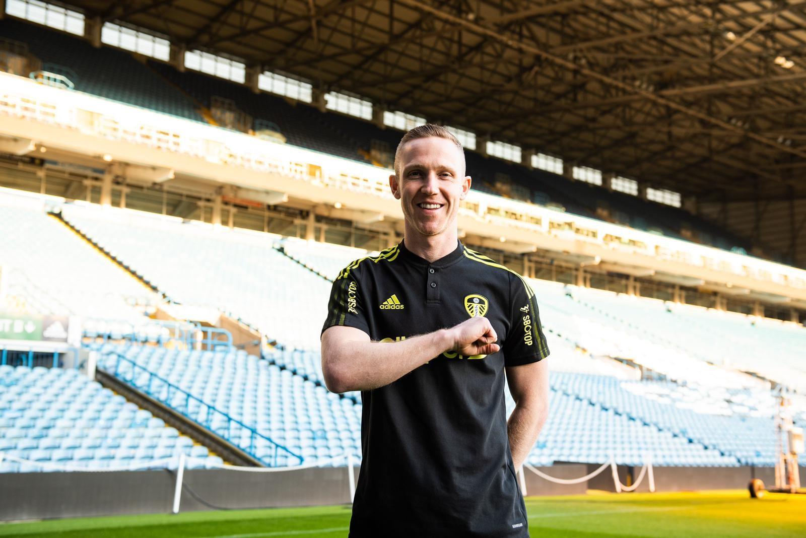 Forshaw extends Leeds contract - BBC Sport