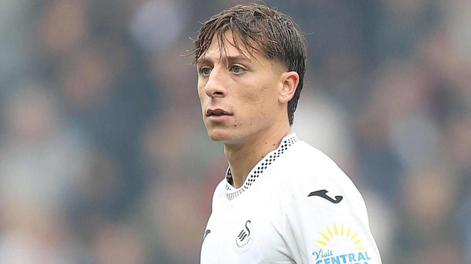 Swansea City: 'Difficult' to bench Goncalo Franco - Alan Sheehan - BBC ...