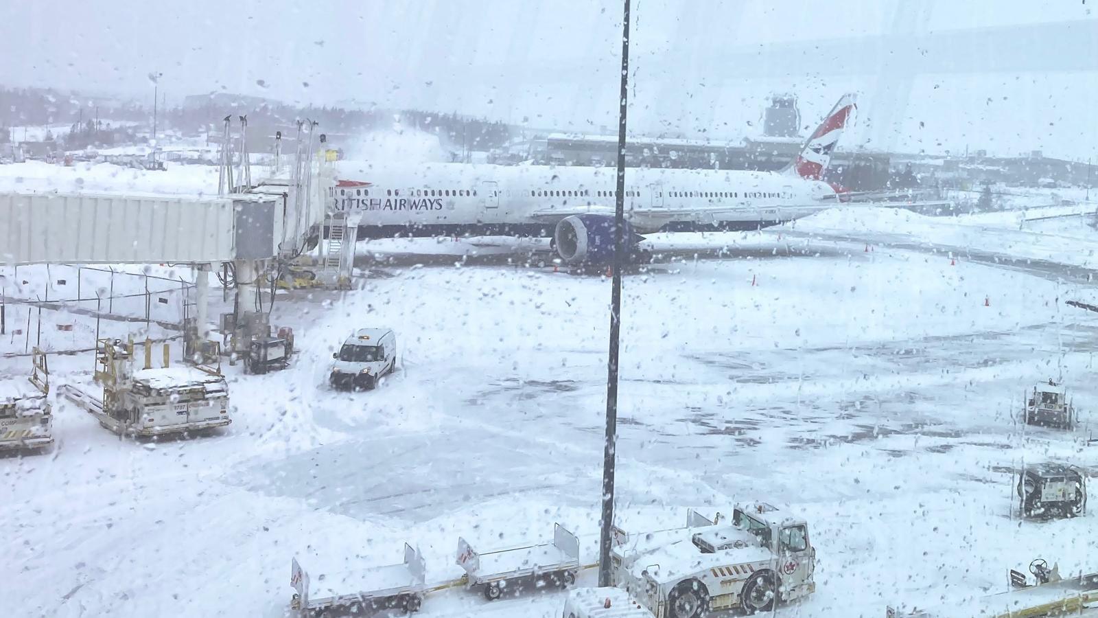'British Airways left us on a freezing Canadian island for days' - BBC News