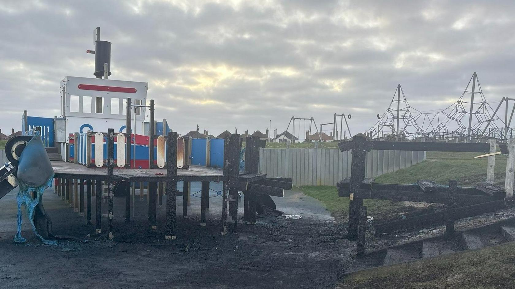Blackpool: Fire damages playground equipment at park - BBC News