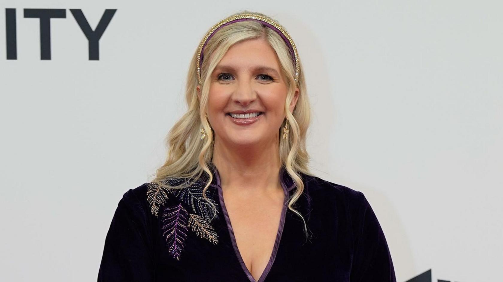 Rebecca Adlington shares joy over baby daughter's birth - BBC News