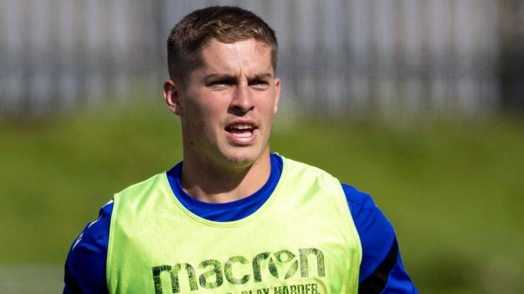 Dan Lancaster & Kerr Yule debut for Glasgow Warriors against Sharks ...