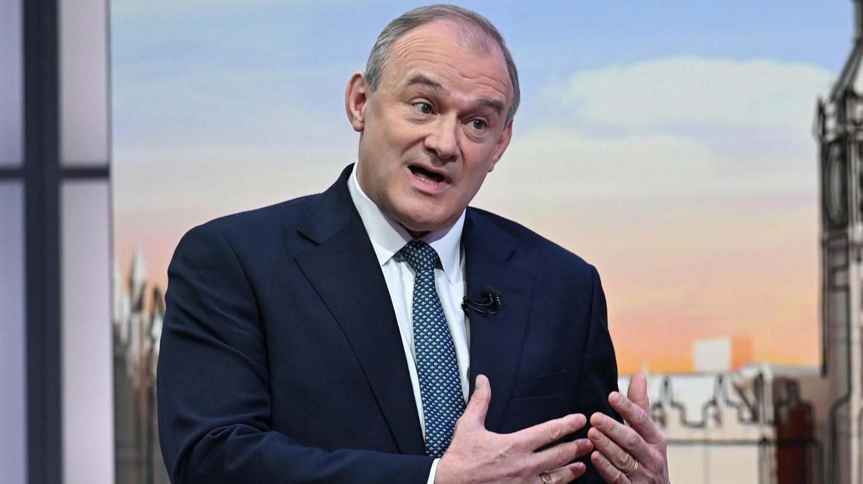 Davey says war bonds needed to get defence spending moving 'faster ...