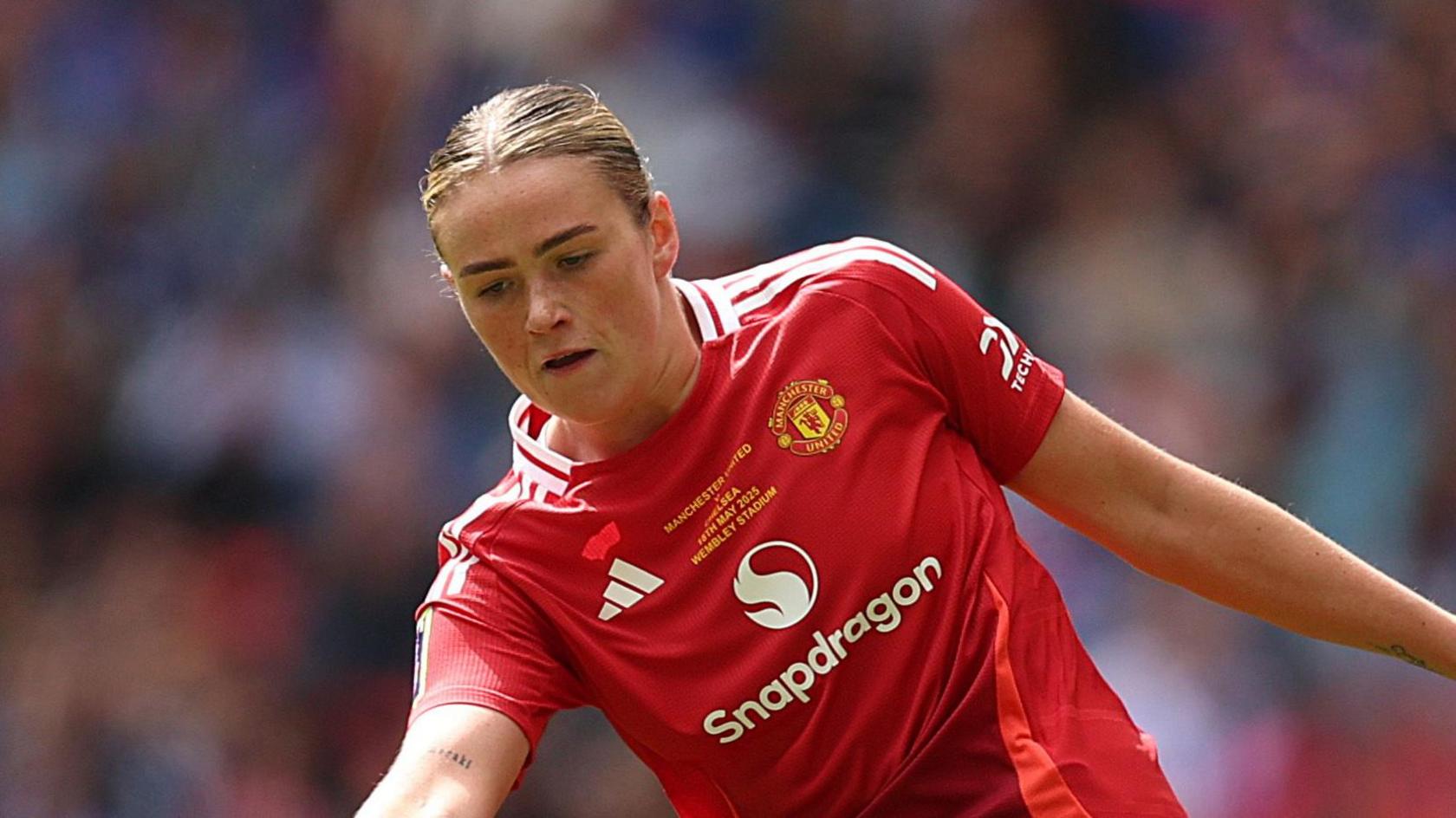 Grace Clinton not on same page' as Man Utd as she confirms exit - BBC Sport