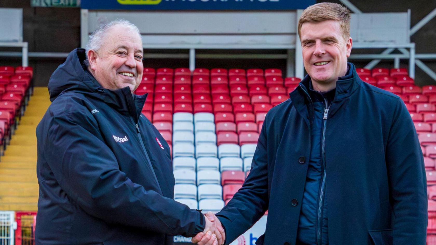 Derry GAA: Fans divided on sponsorship of Celtic Park - BBC News