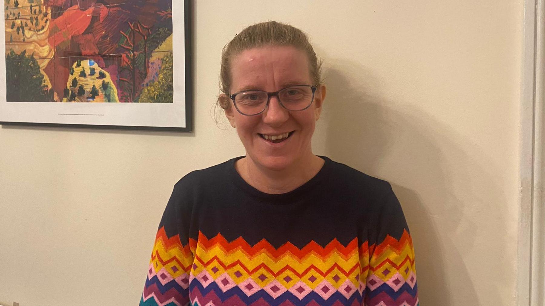 People in Bristol urged to take flu vaccine amid rising cases - BBC News