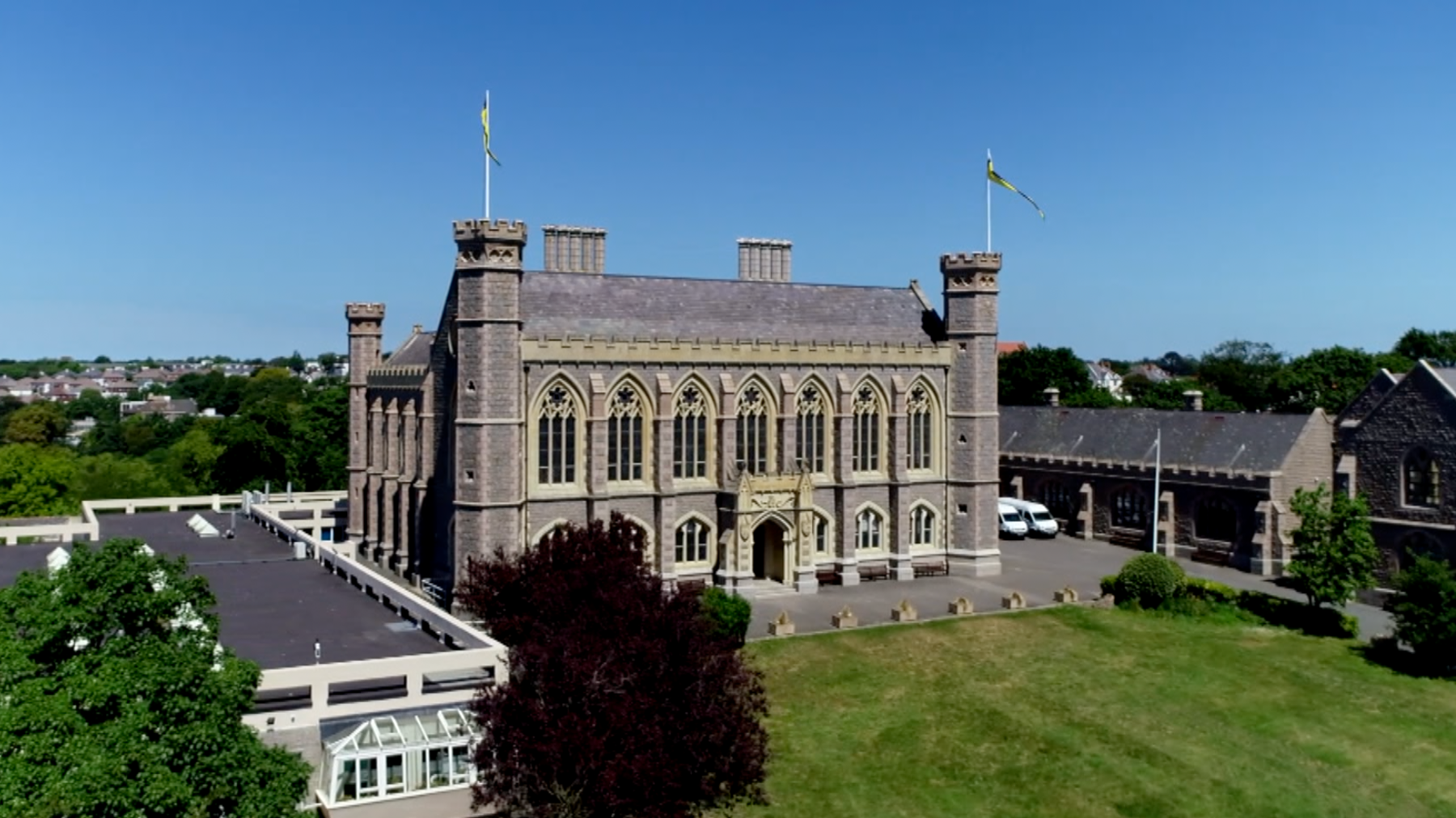 All-boys Victoria College could allow girls to join sixth form - BBC News