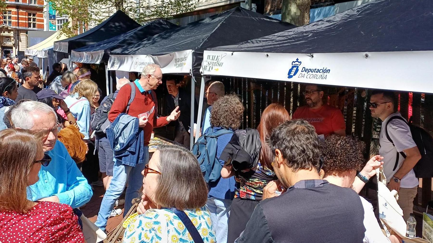 Spanish fair in Reading promotes popular pilgrims' route - BBC News