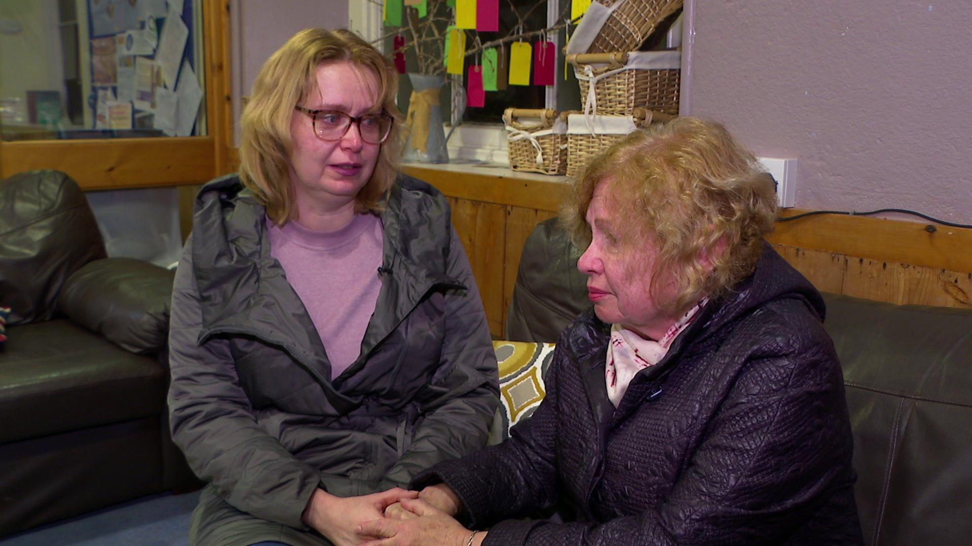 Crediton appeals for more Ukrainian refugee host families - BBC News