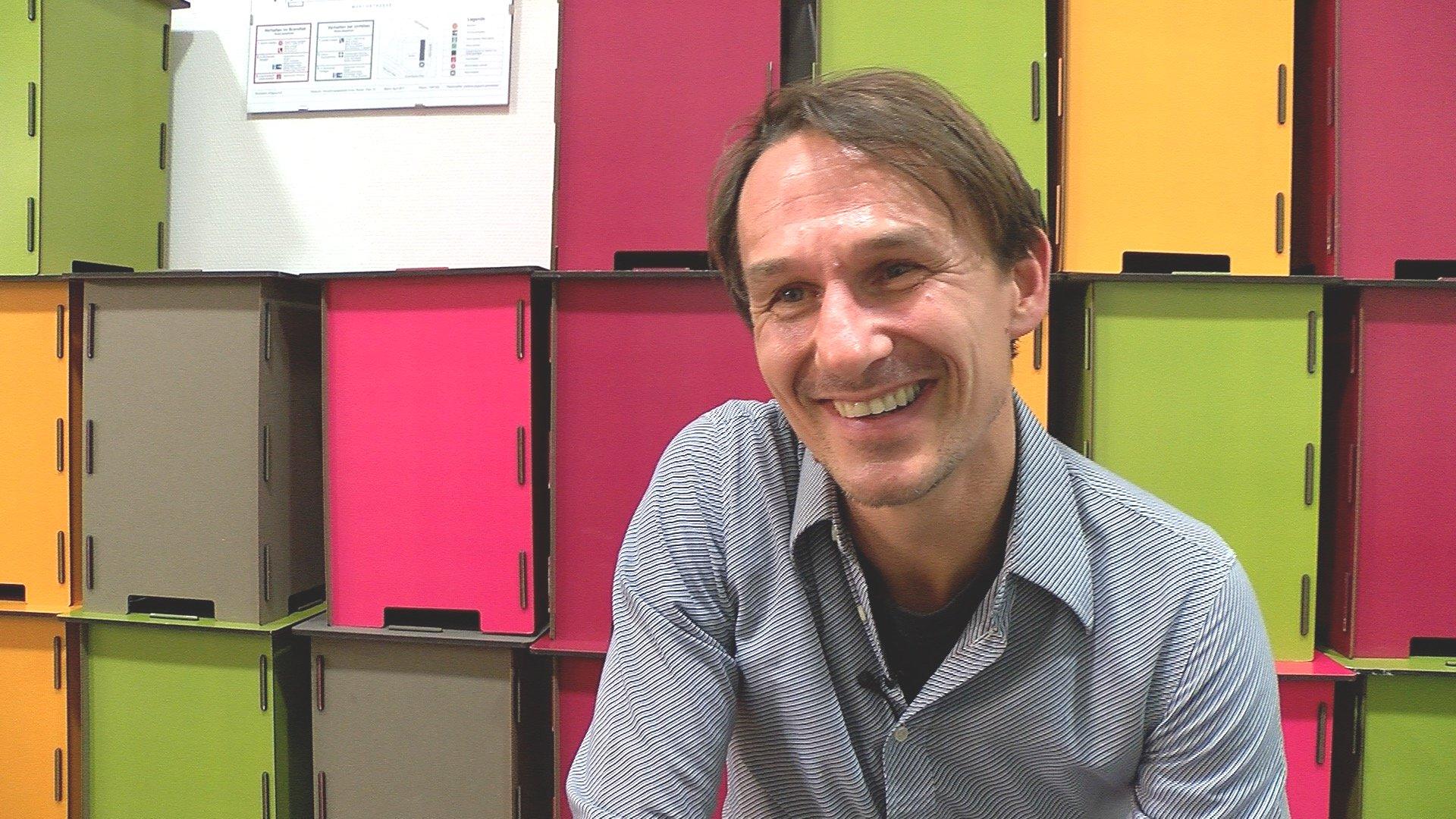 The German entrepreneurs celebrating their mistakes - BBC News