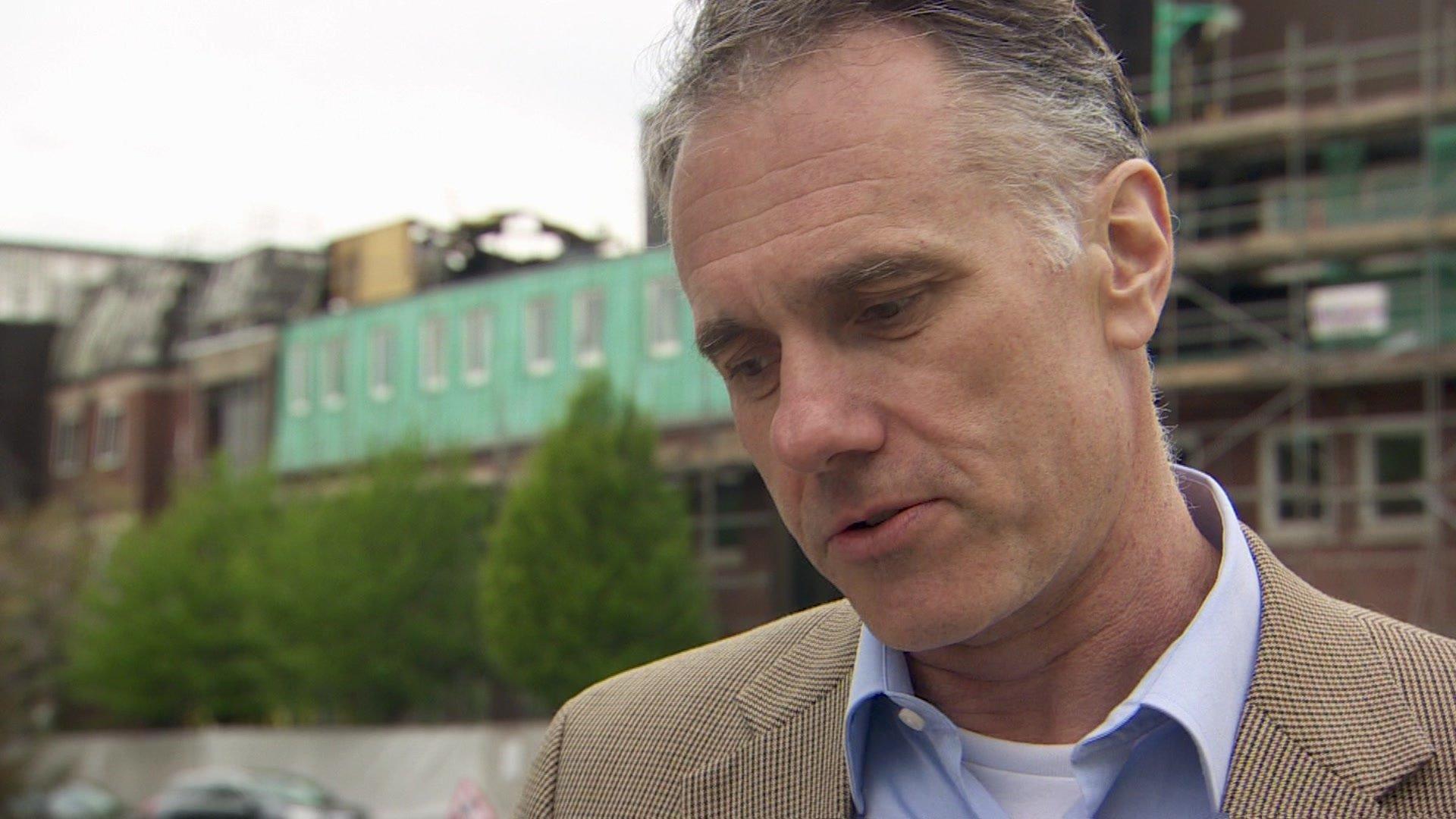 Manchester cancer centre work will be 'delayed' by blaze - BBC News