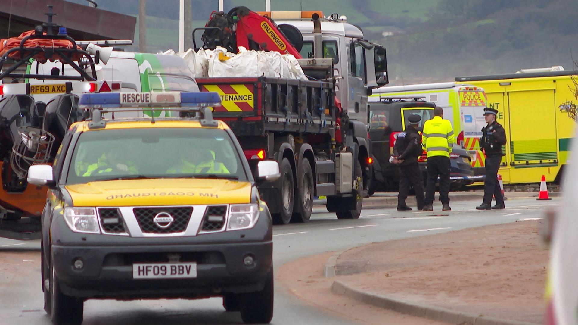 Ditchling residents evacuated after unexploded bomb found - BBC News