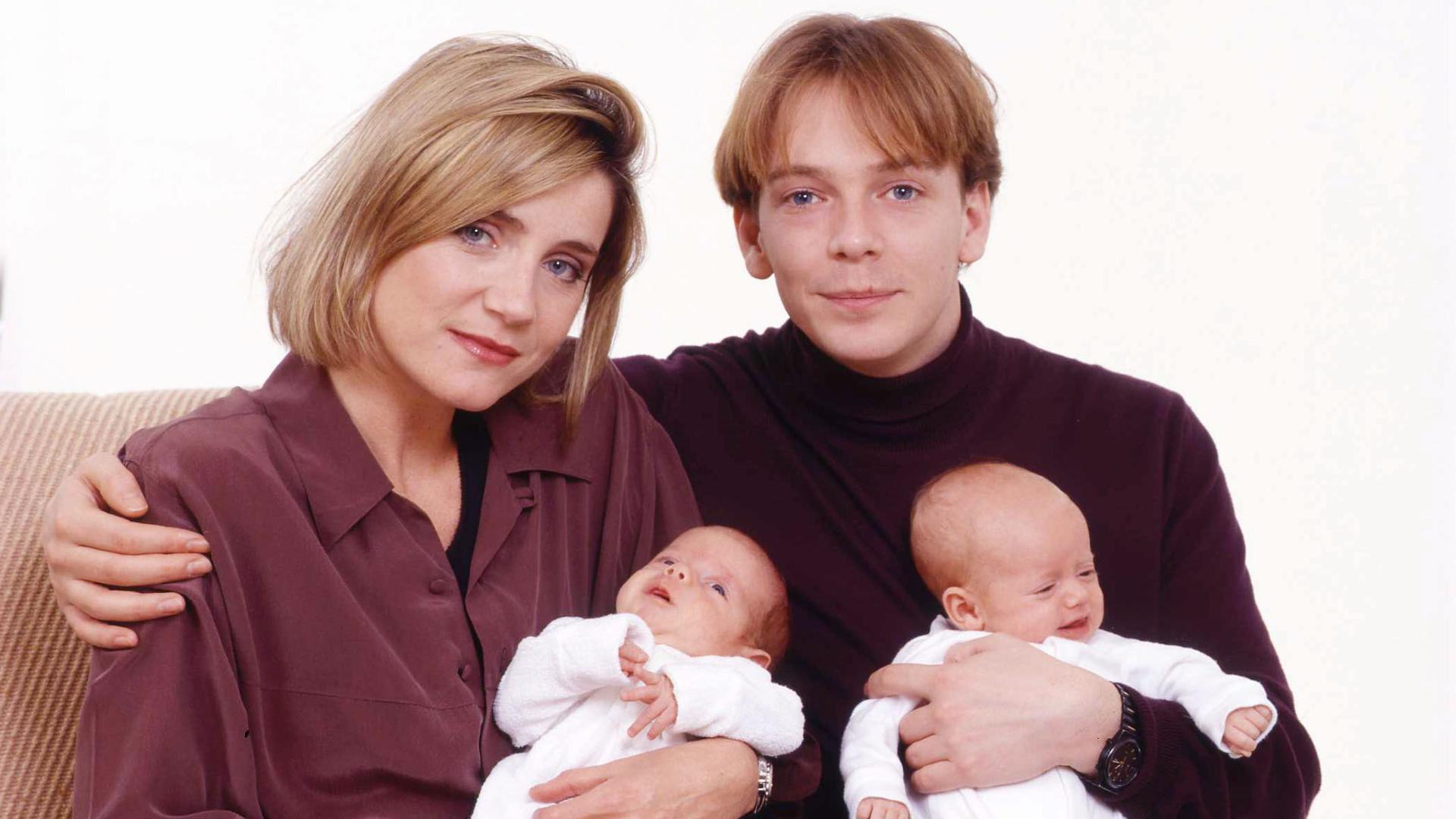 The Beales are back in town on EastEnders! - BBC