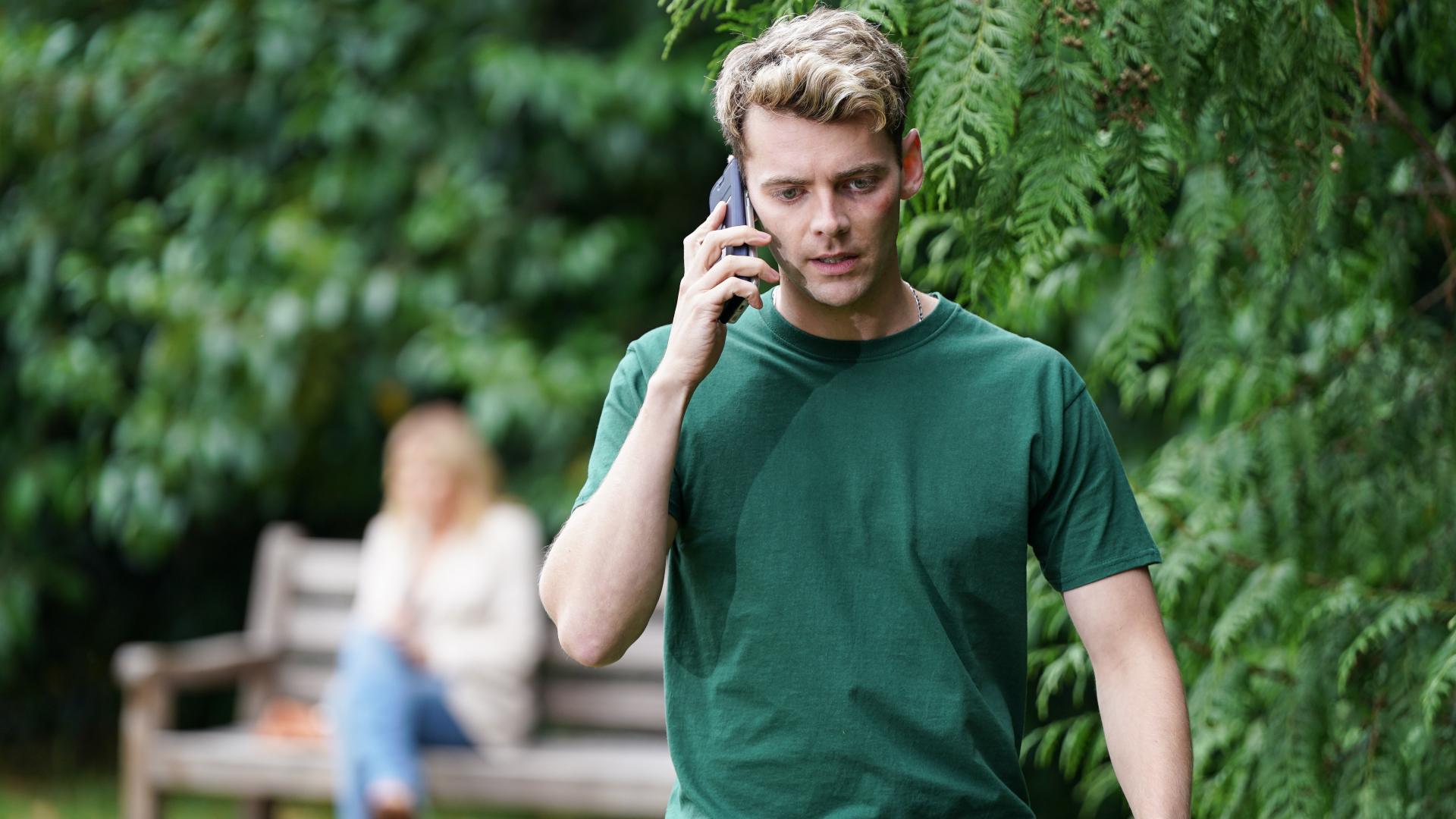 The Beales are back in town on EastEnders! - BBC