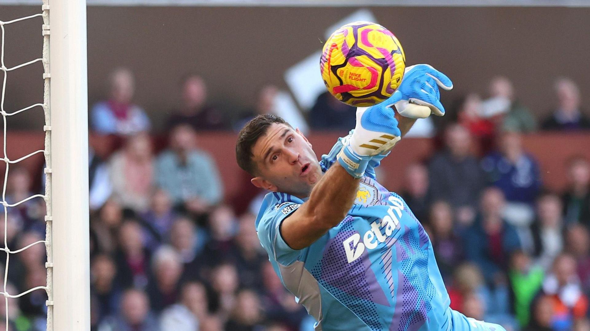 Aston Villa news: Fan views on where Emiliano Martinez ranks among ...