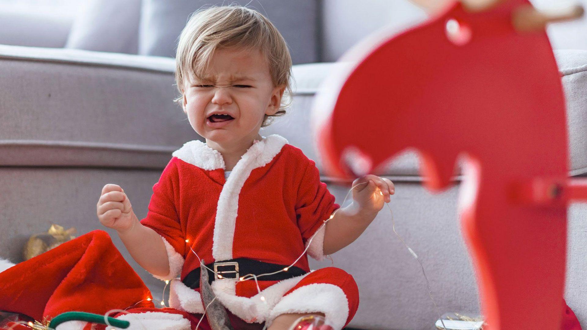 Ho ho no! Four ways to stop kids' Christmas meltdowns - BBC News