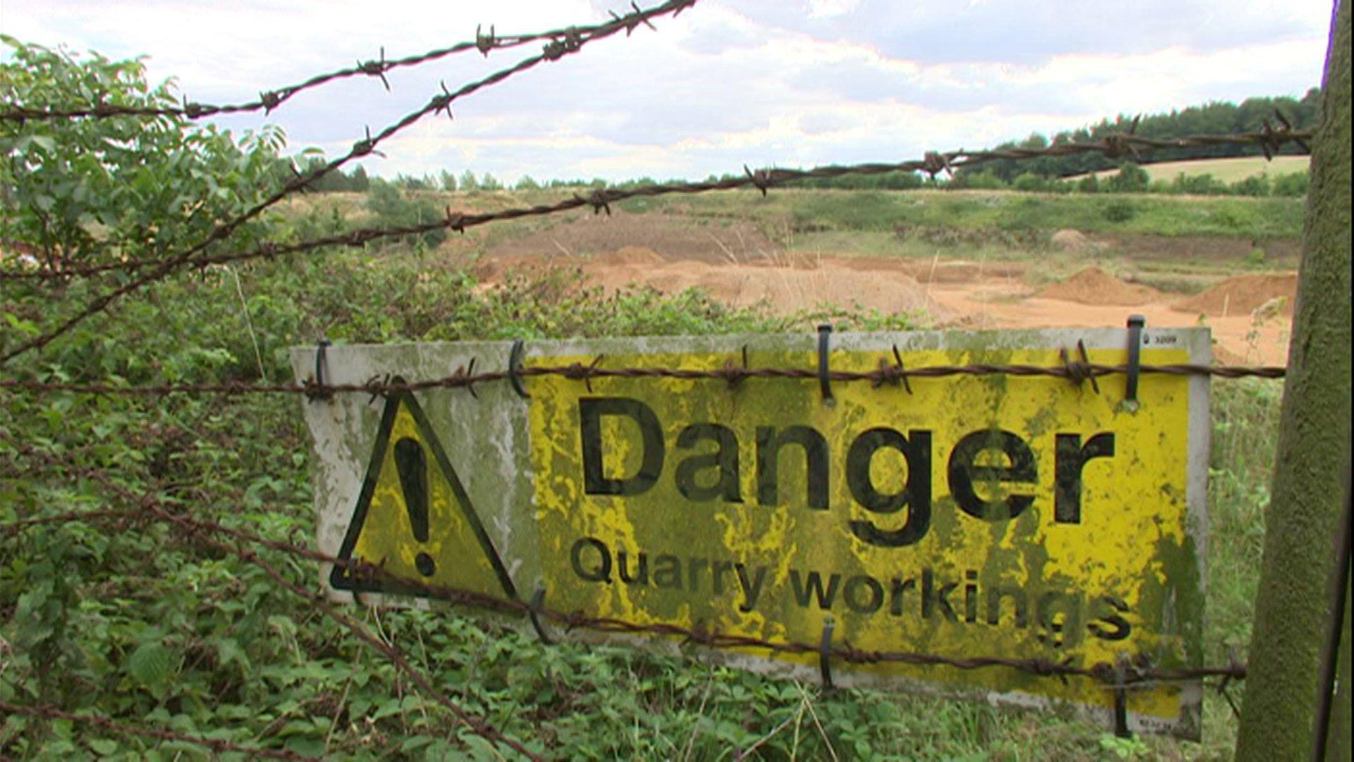 Faringdon science park approved on nature reserve quarry site - BBC News