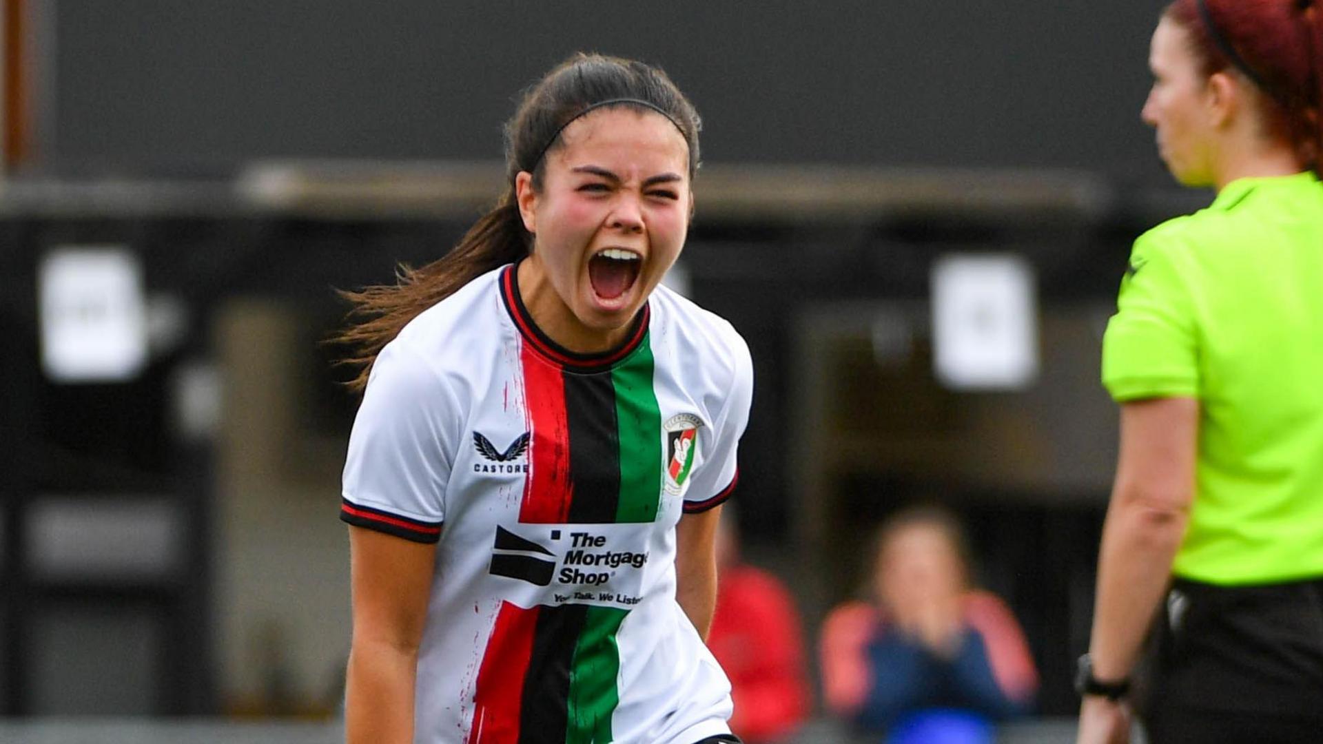 Women's Premiership: Glentoran start title defence with big win over ...