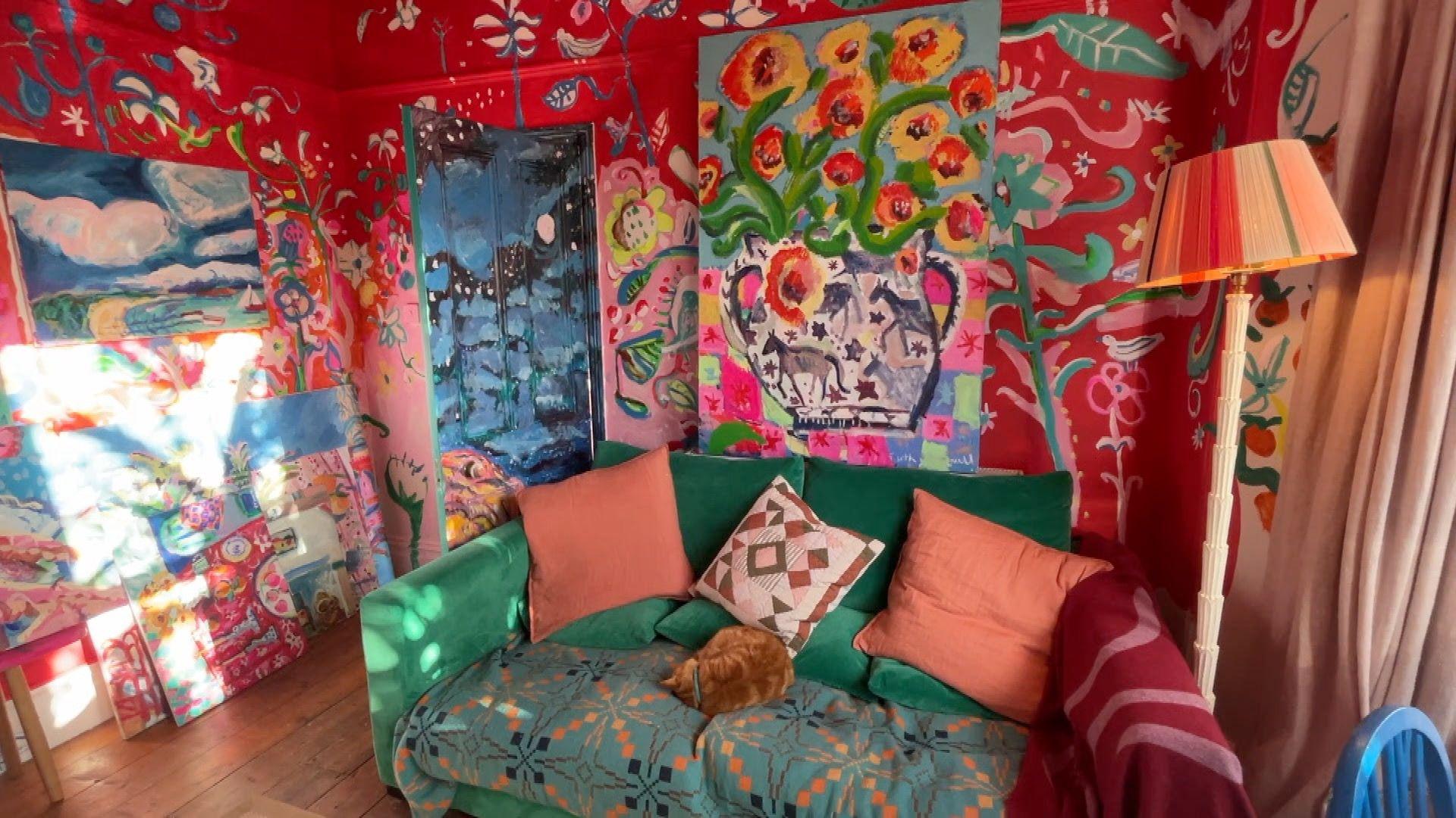 Devon woman transforms entire house into a work of art - BBC News