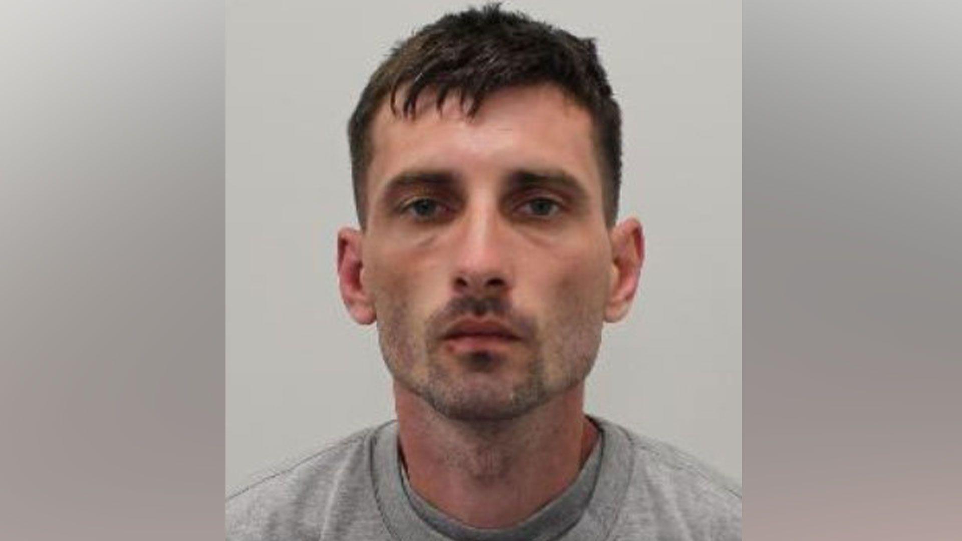 Leicester Square stabbing: Security guard who saved child speaks out ...