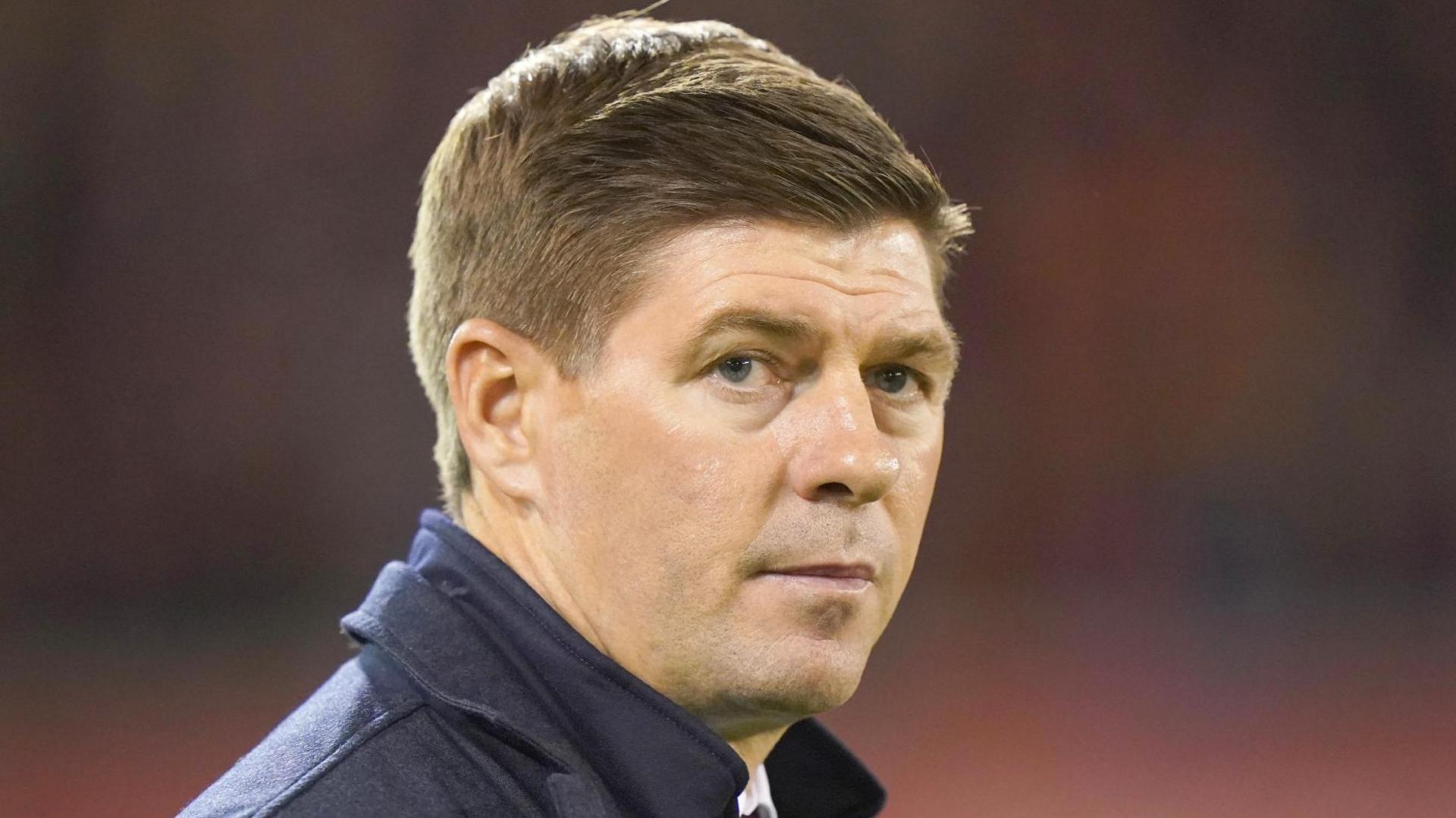Aston Villa: 'Proud to be manager' - Gerrard protects players - BBC Sport