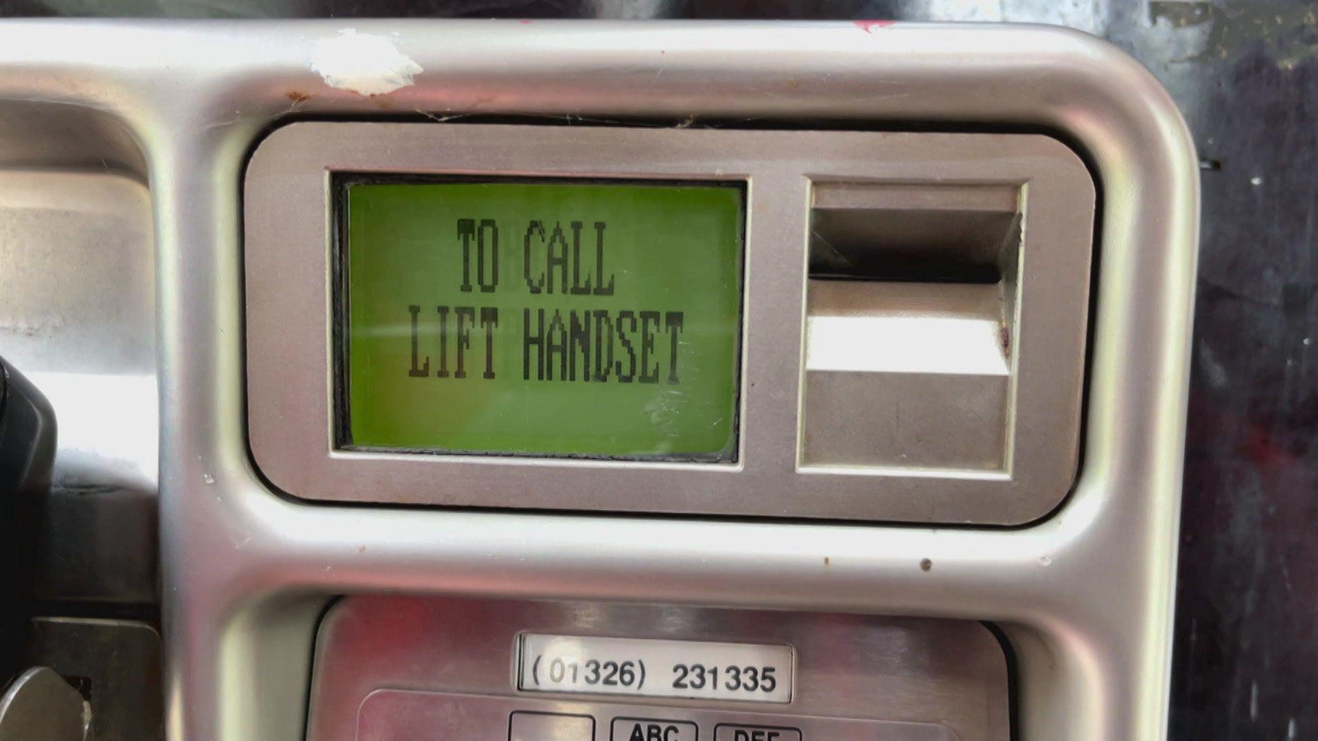 BT phone box offers lifeline for Helford villagers after storm - BBC News