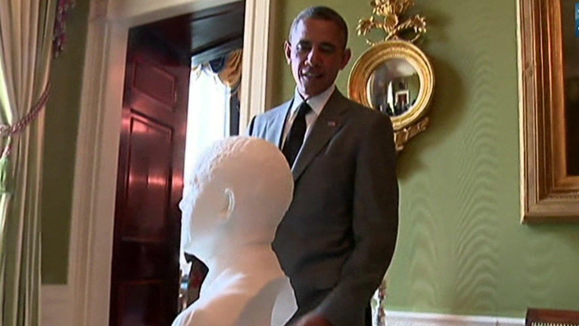 'We print people': The world of 3D portraiture - BBC News