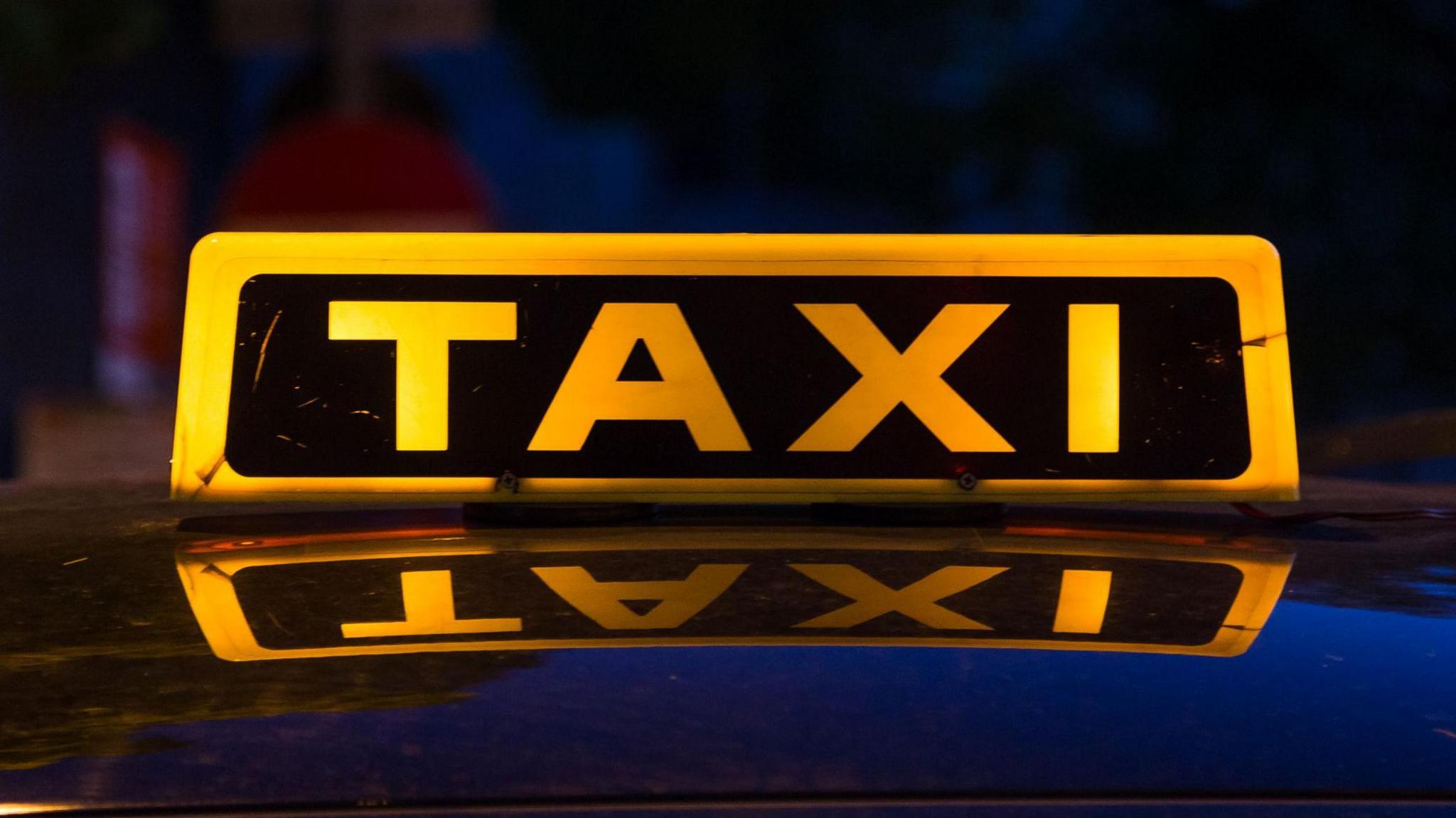 Removal of Aberdeen taxi driver knowledge test to be consulted on - BBC ...