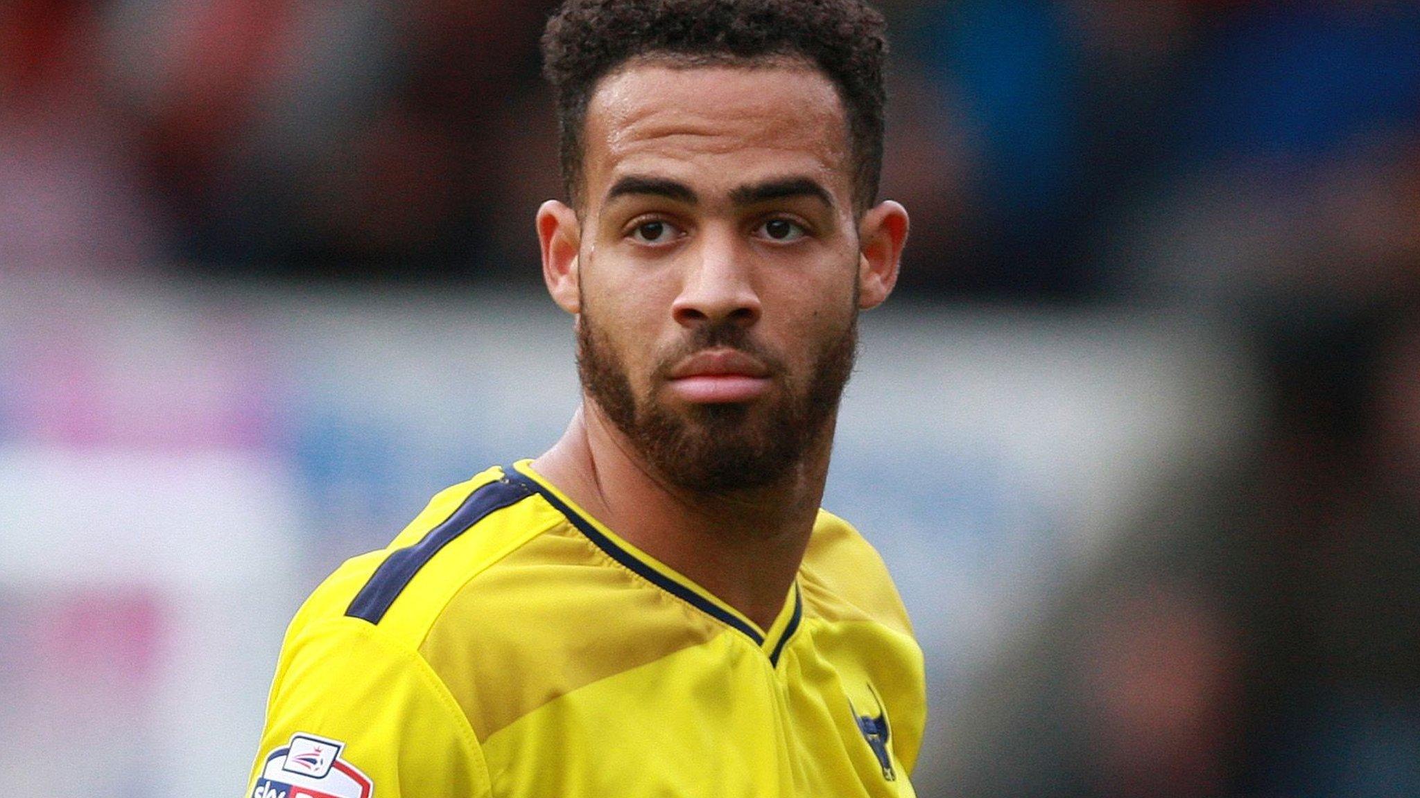 Jordan Graham: Winger extends Oxford loan by two months - BBC Sport