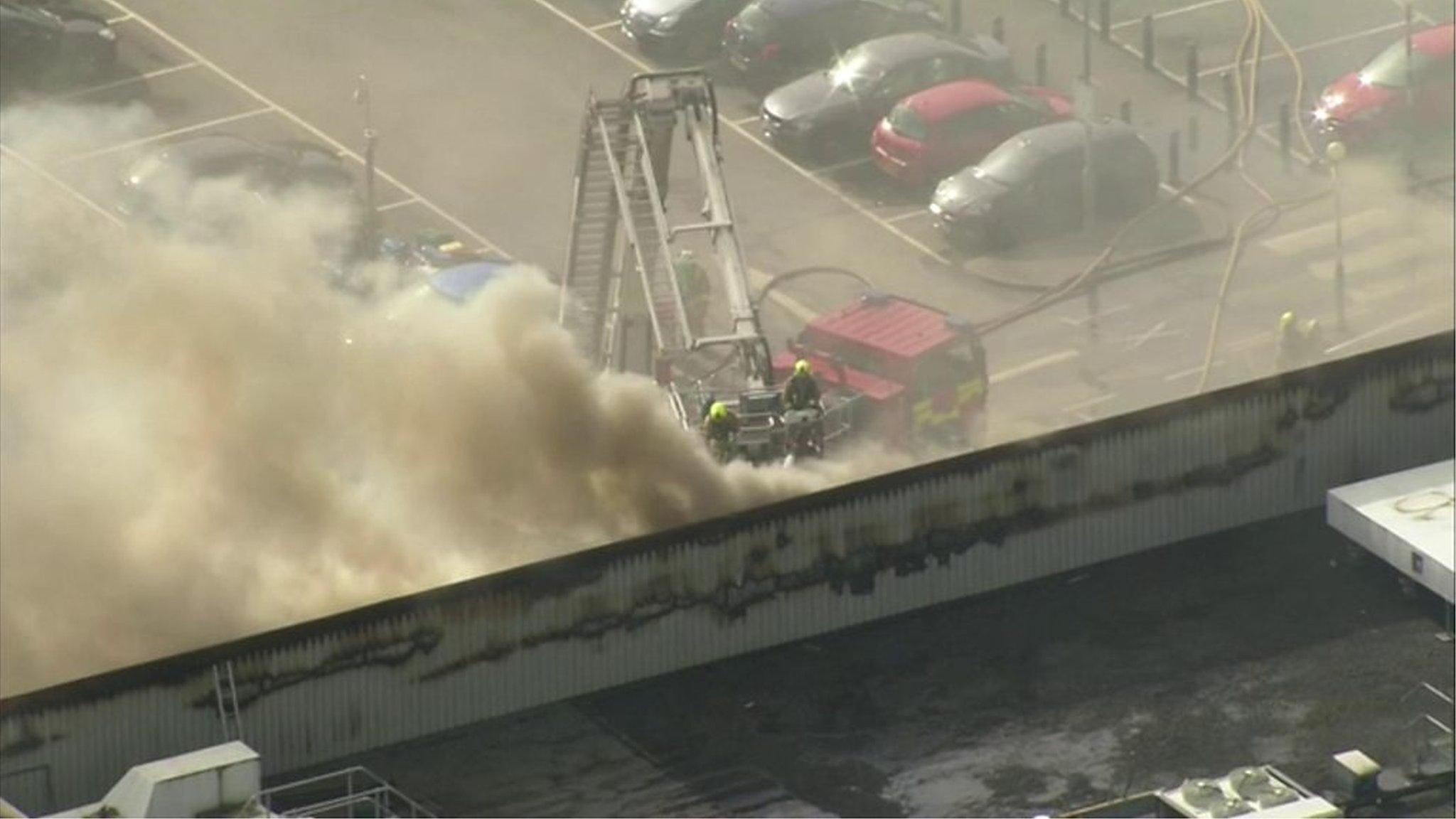 Luton Asda store fire started 'accidentally' - BBC News