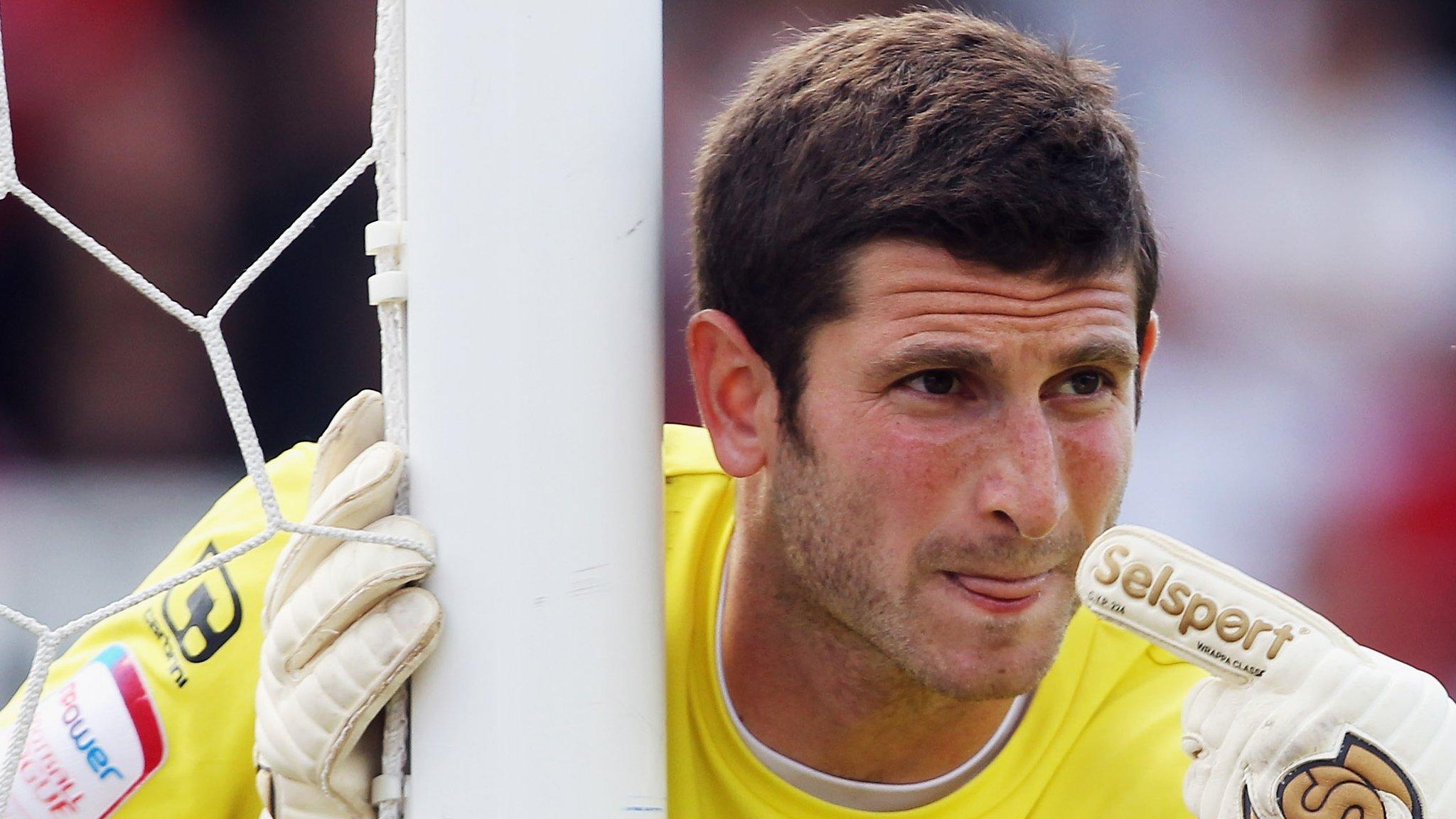 Danny Whitaker: Macclesfield Town midfielder agrees new contract - BBC ...