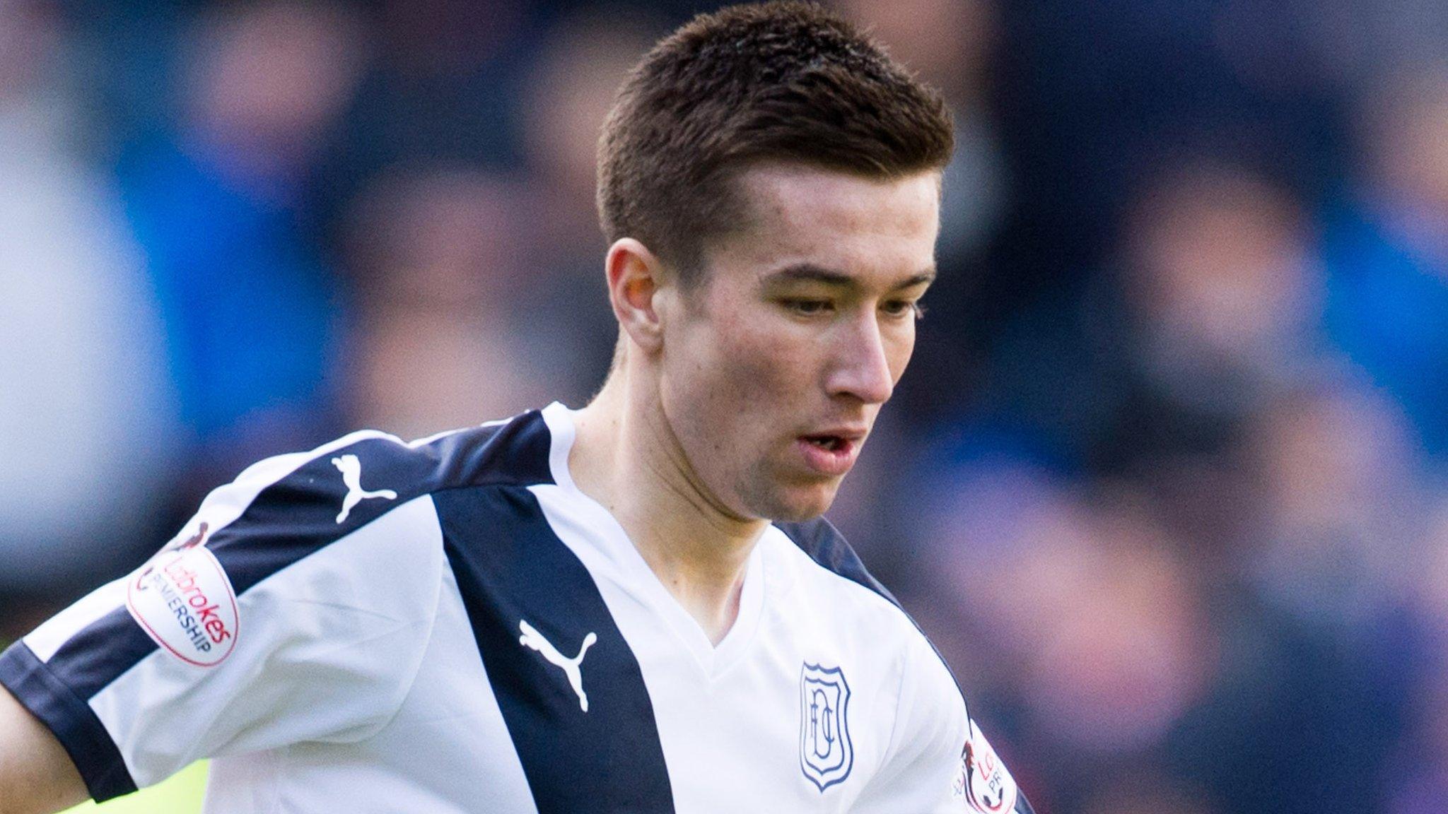 Dunfermline: Scott Robinson joins as amateur to restart career - BBC Sport